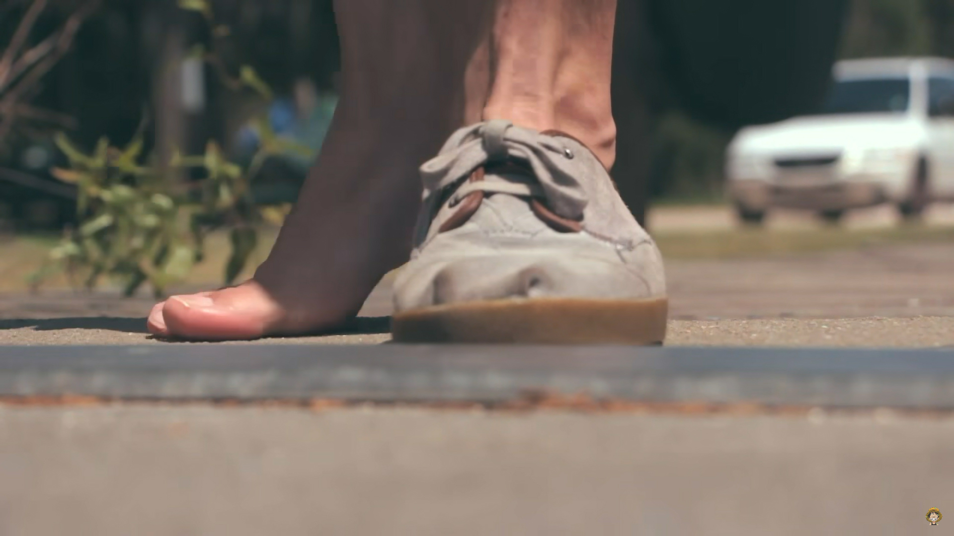 Hamilton Troy Hayes's feet