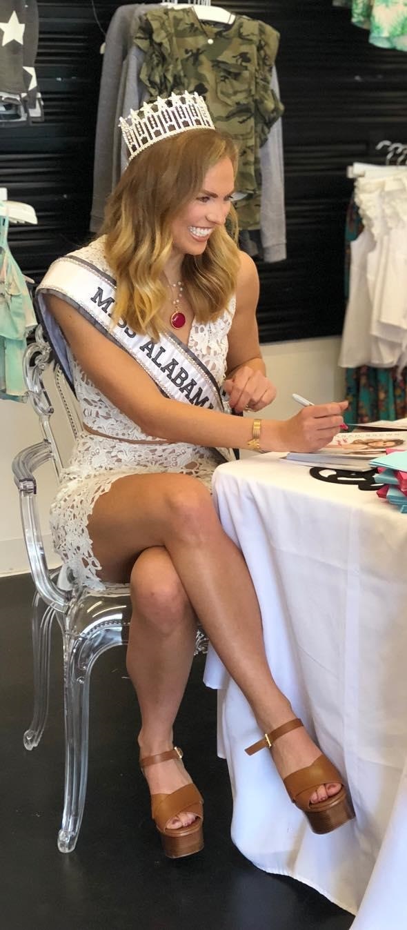 Hannah Browns Feet I Piedi Di Hannah Brown Celebrities Feet 2024