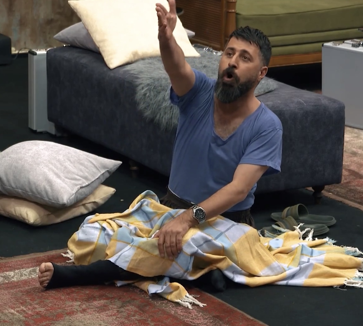 Hooman Hajabdollahi's feet