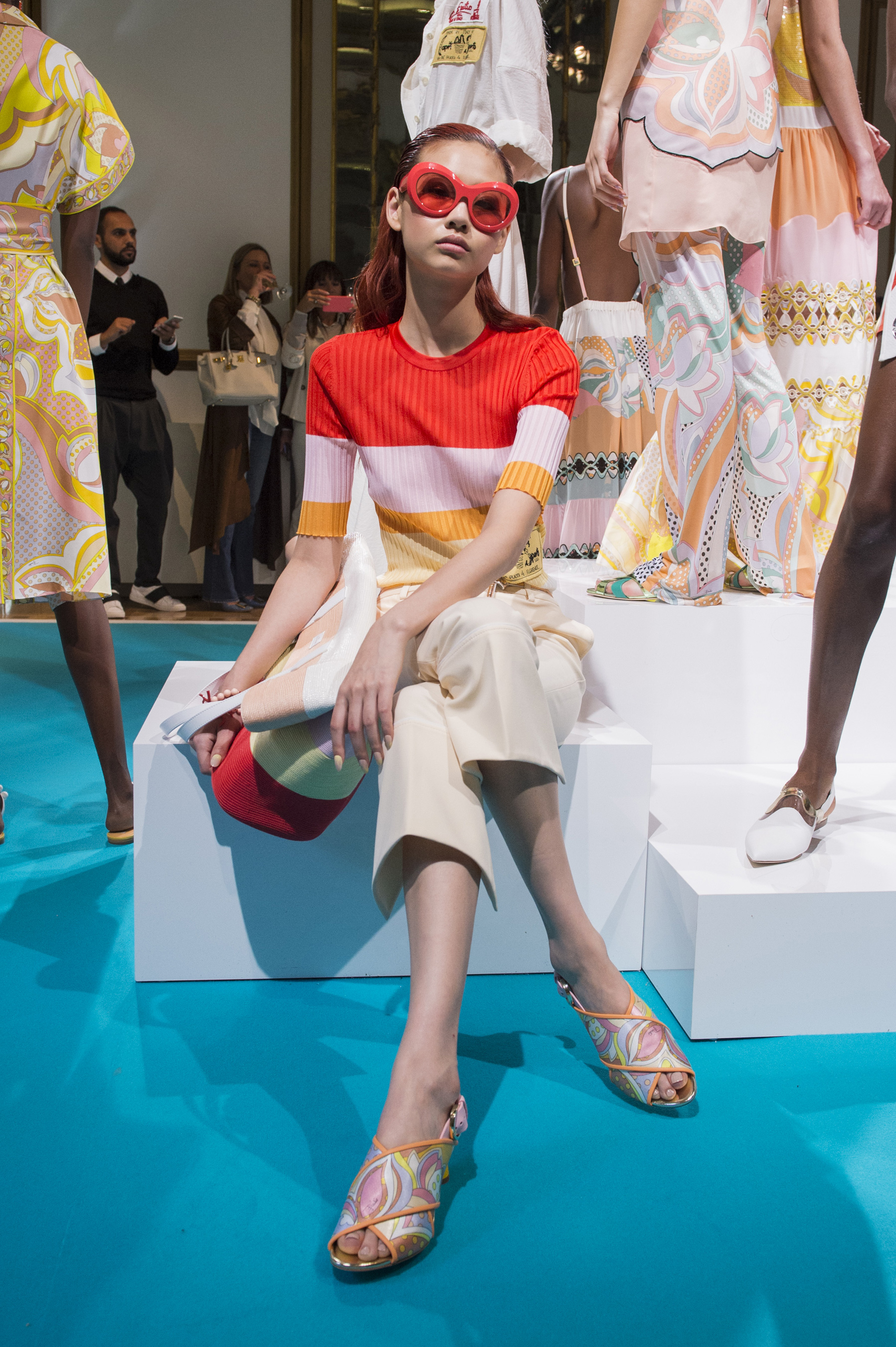 Hoyeon's feet
