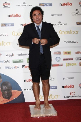 Hugo Sanchez's feet