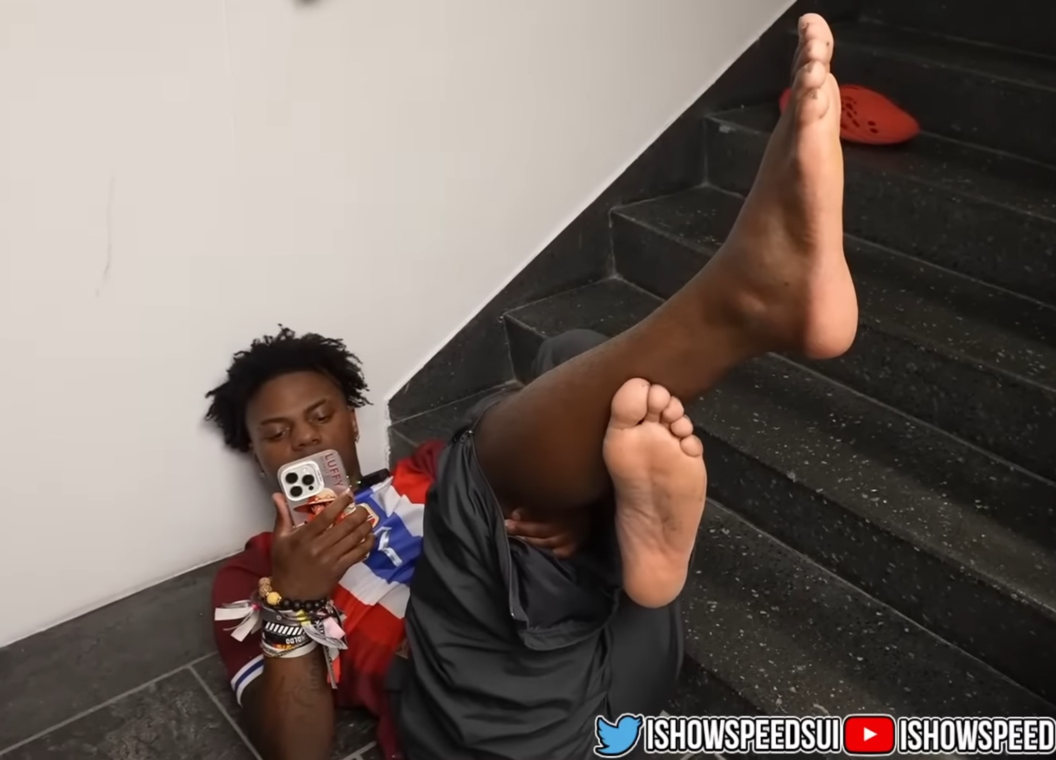 IShowSpeed's feet