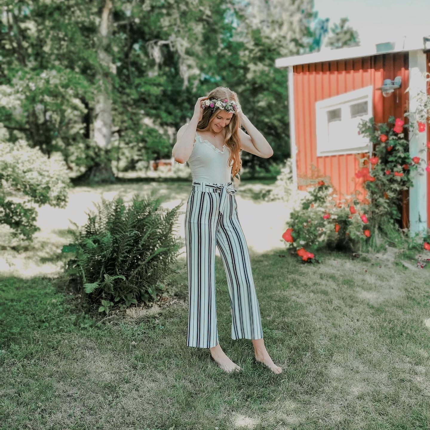 Isabelle Haak's feet