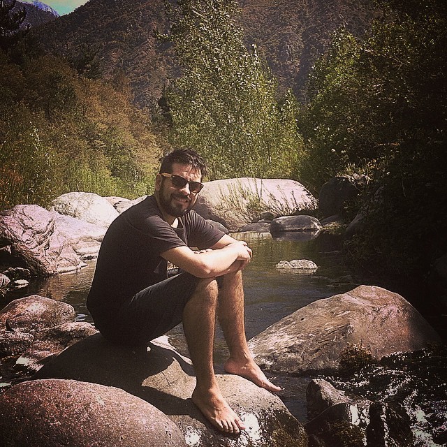 Jaime Morales's feet