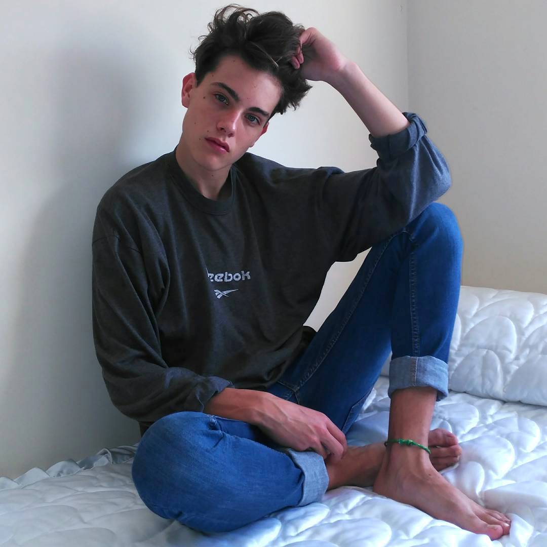 Jaime Ortiz's feet