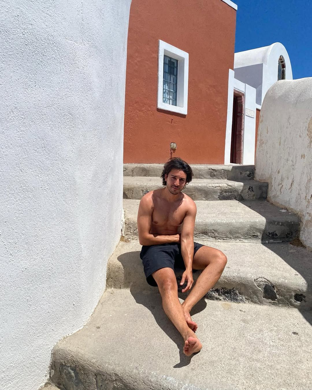Jamie Ward's feet