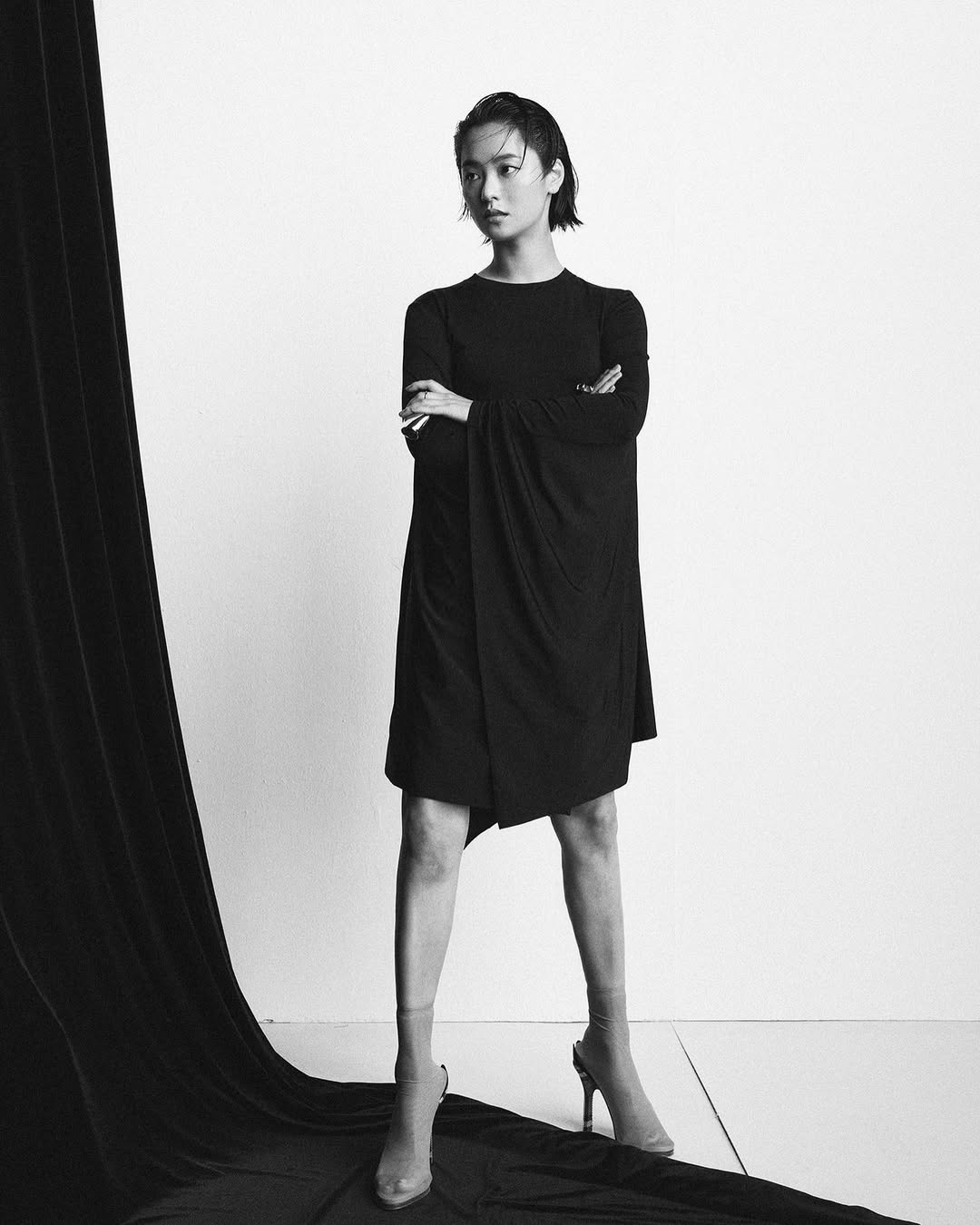 Jeon Yeo-been's feet