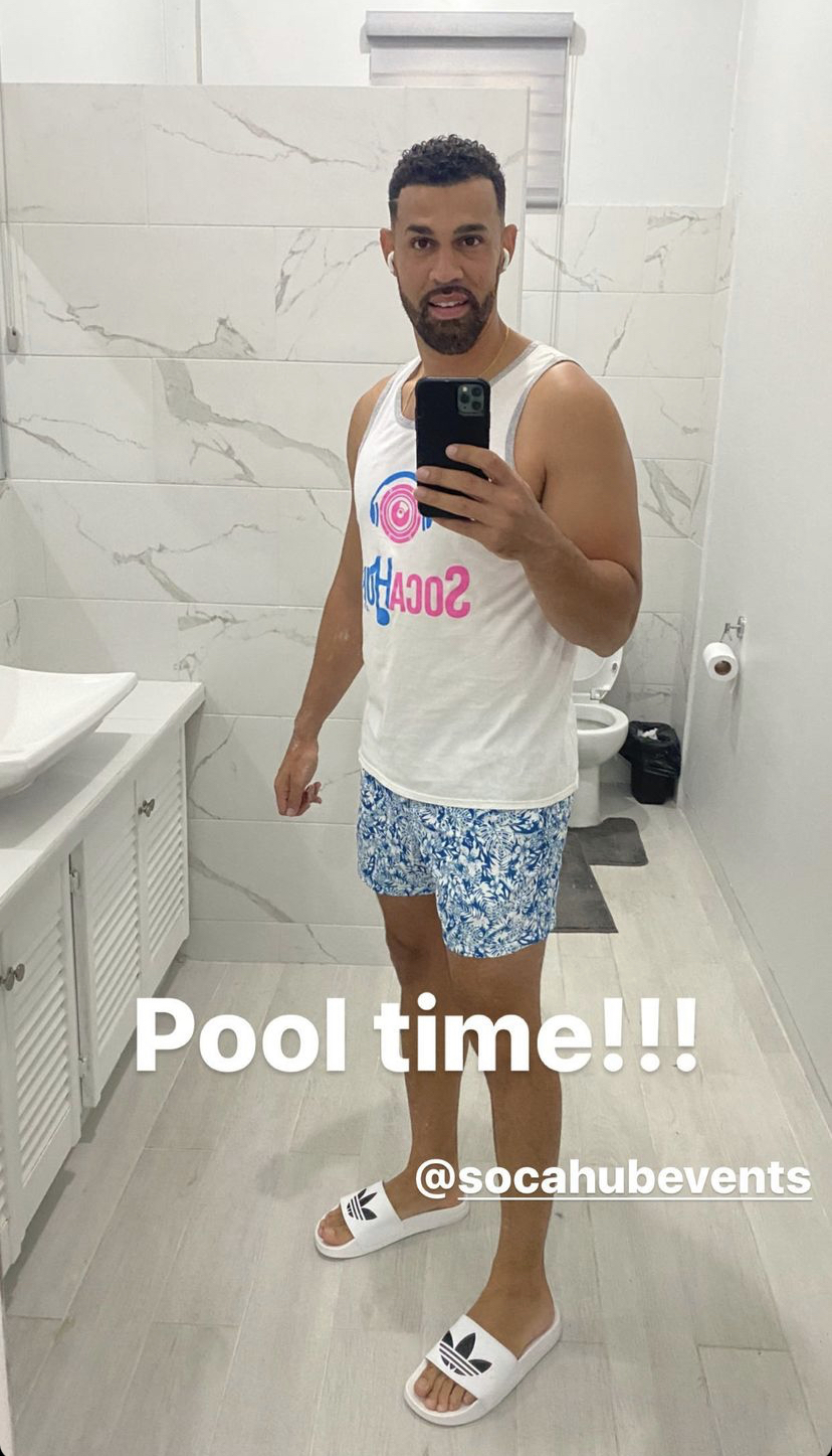 Jerome Precilla's feet