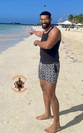 Jerome Precilla's feet