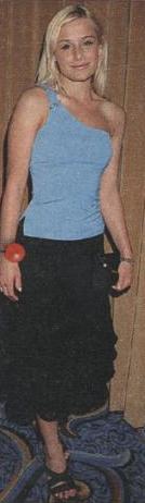 Jessica Dunphy's feet