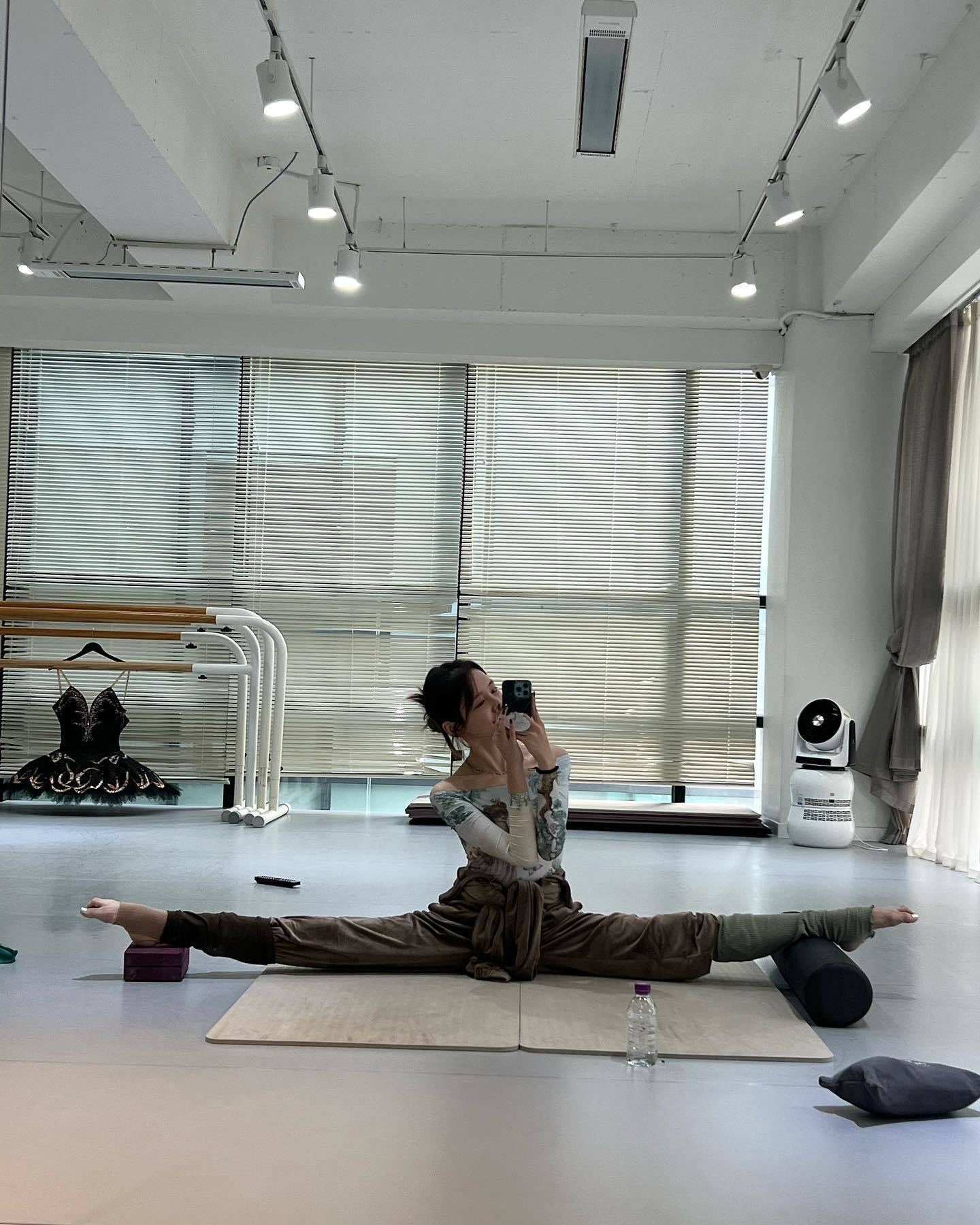 Ji Hyun Parks Feet