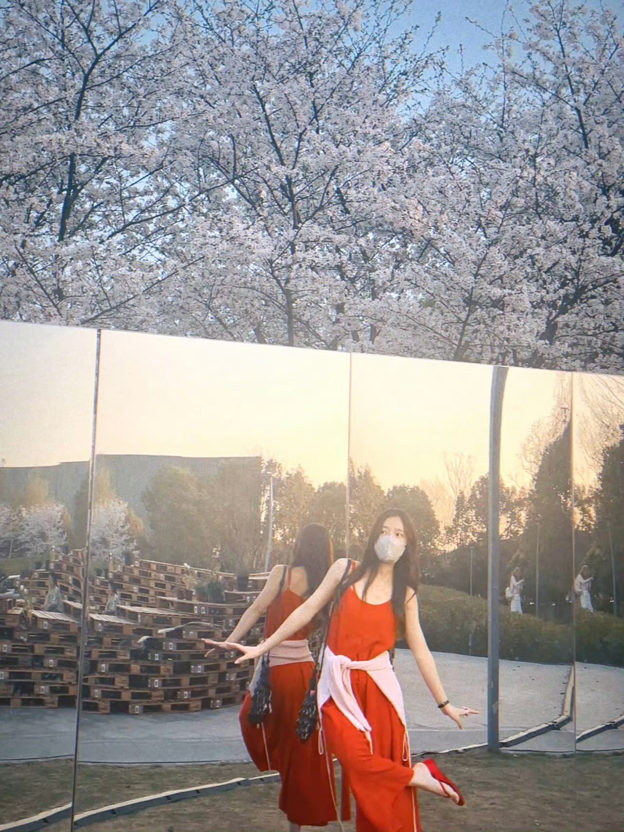 Jiao Xu's feet