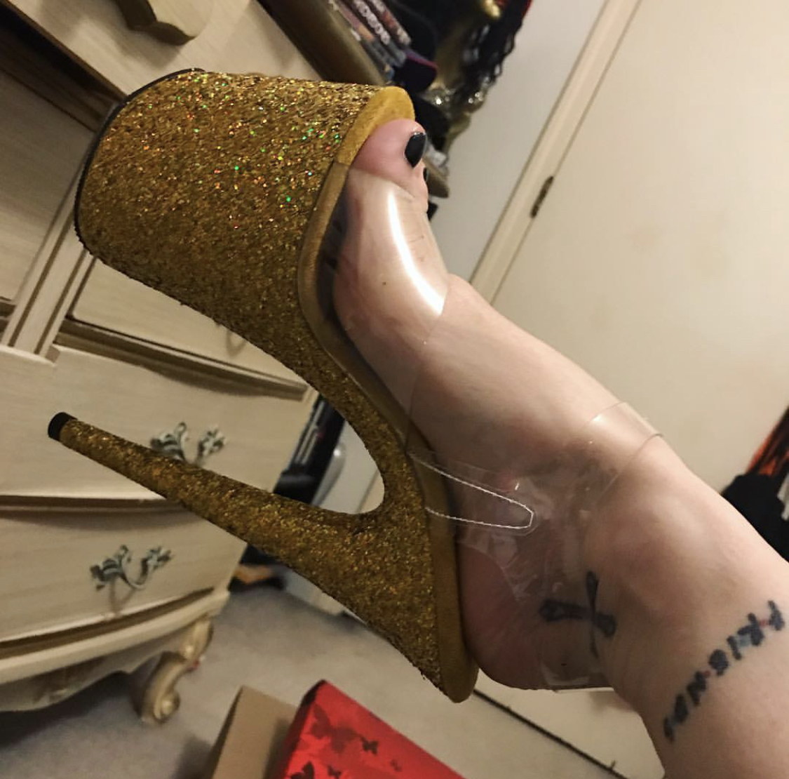Jill Gevargizians Feet