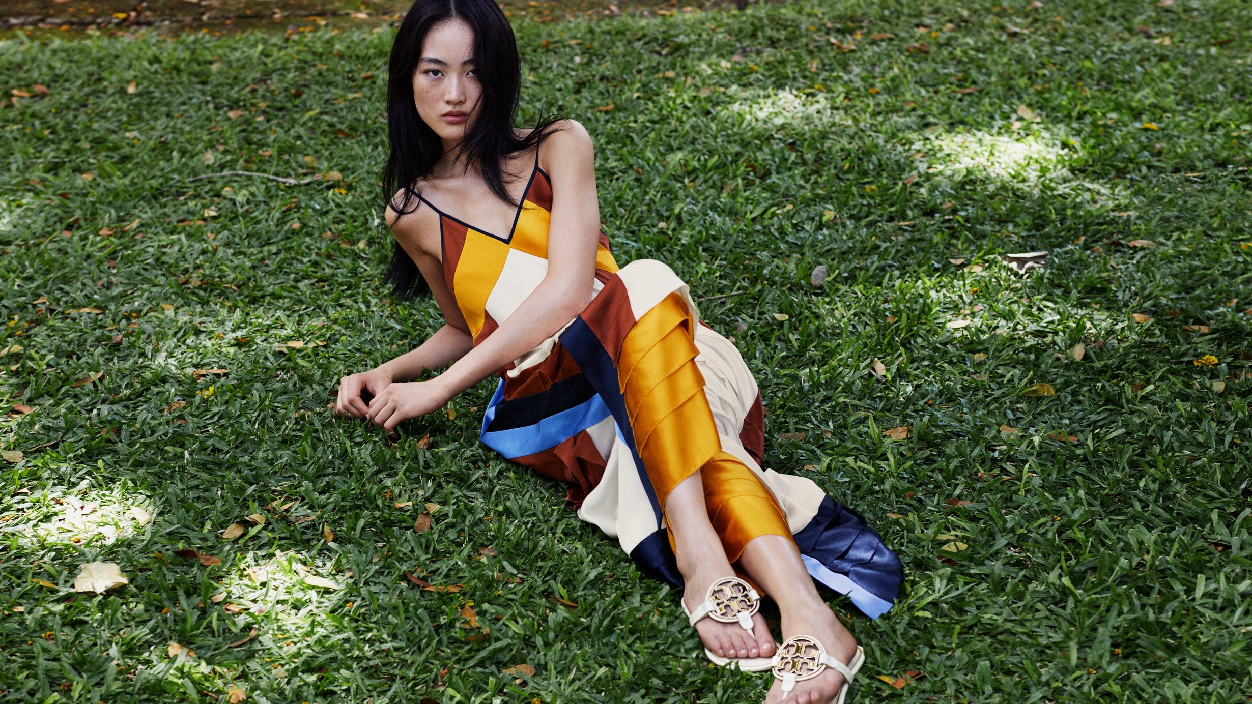 Jing Wen's feet