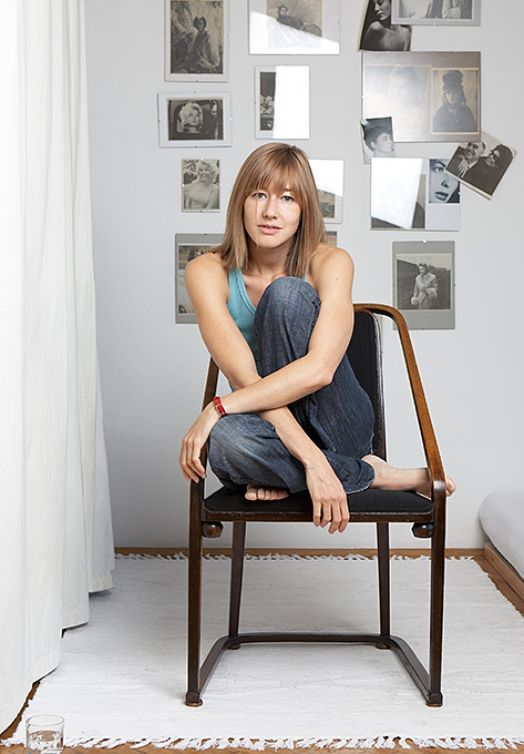 Johanna Wokalek's feet