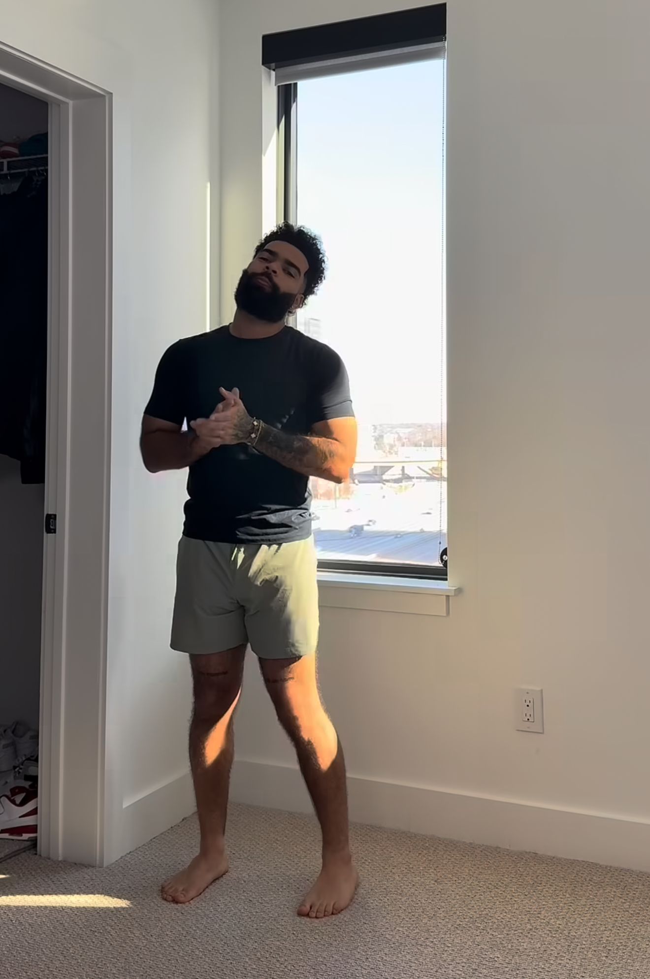 Jonathan Kyriacou's feet