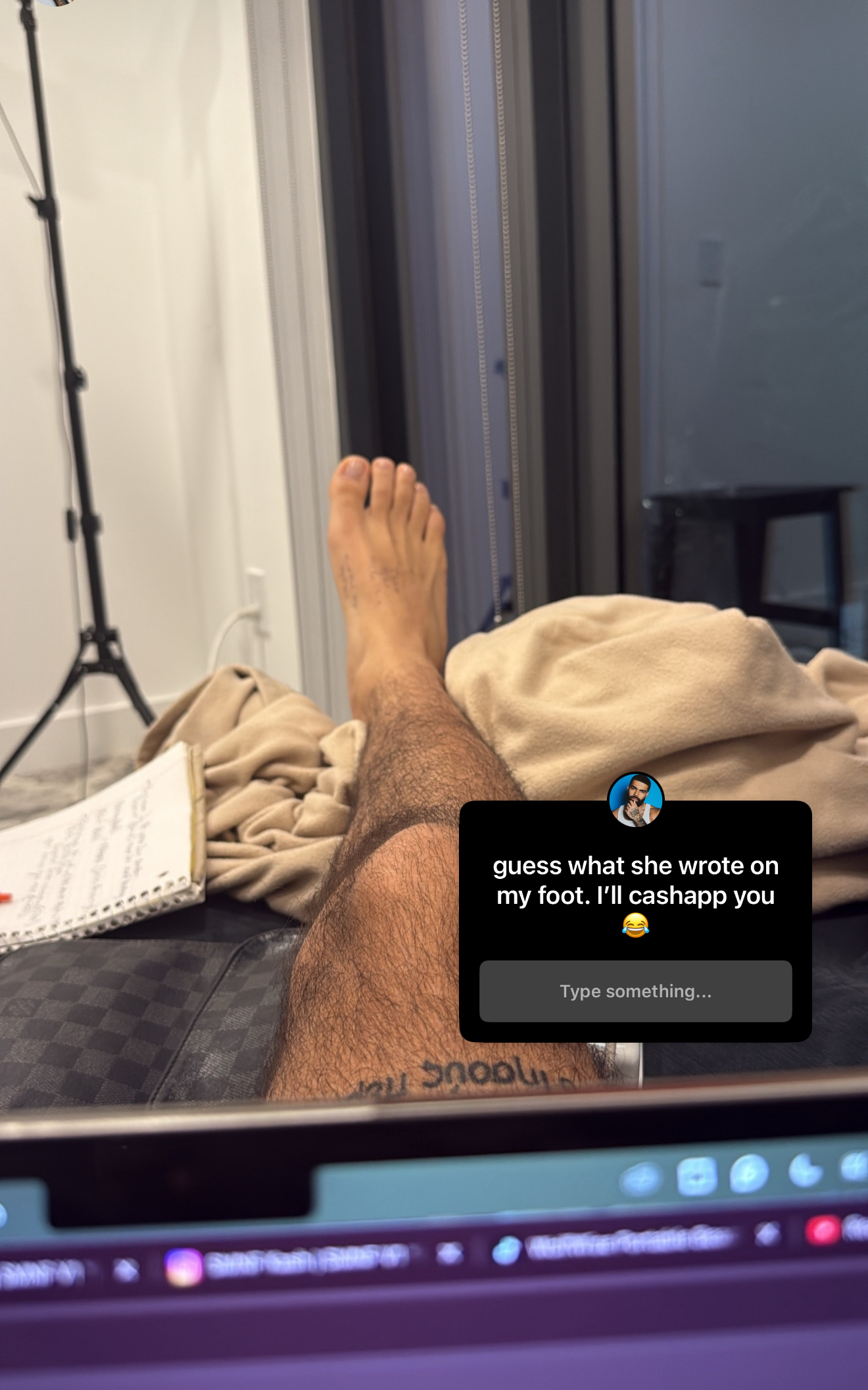 Jonathan Kyriacou's feet