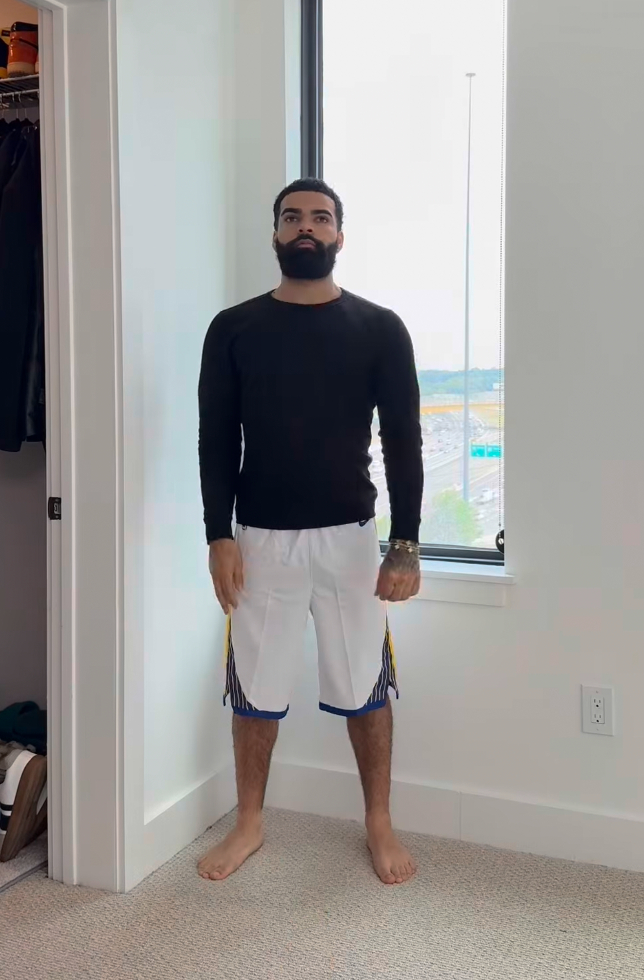 Jonathan Kyriacou's feet