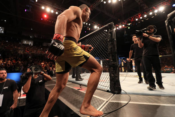 José Aldo's feet