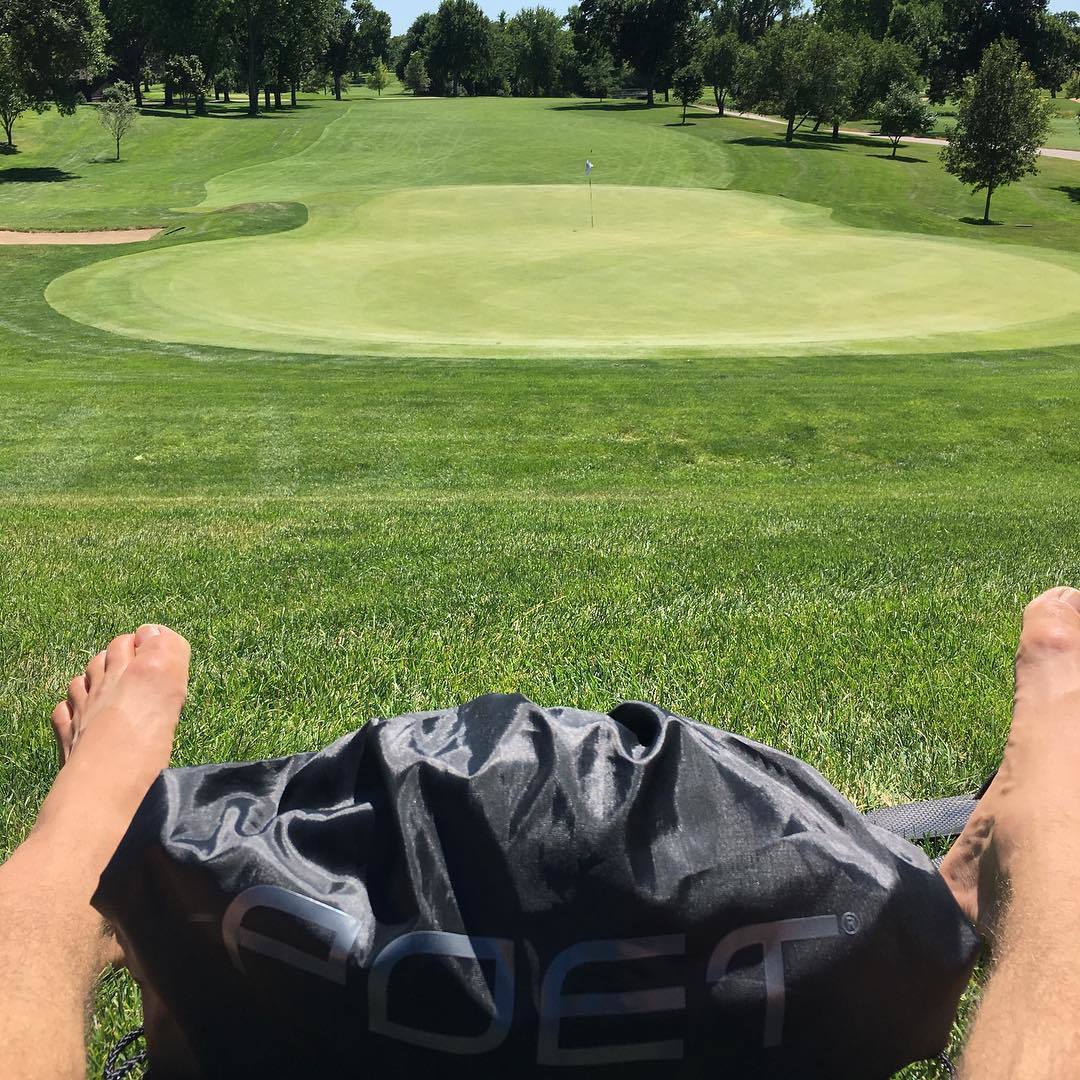 Josh Thomson's feet