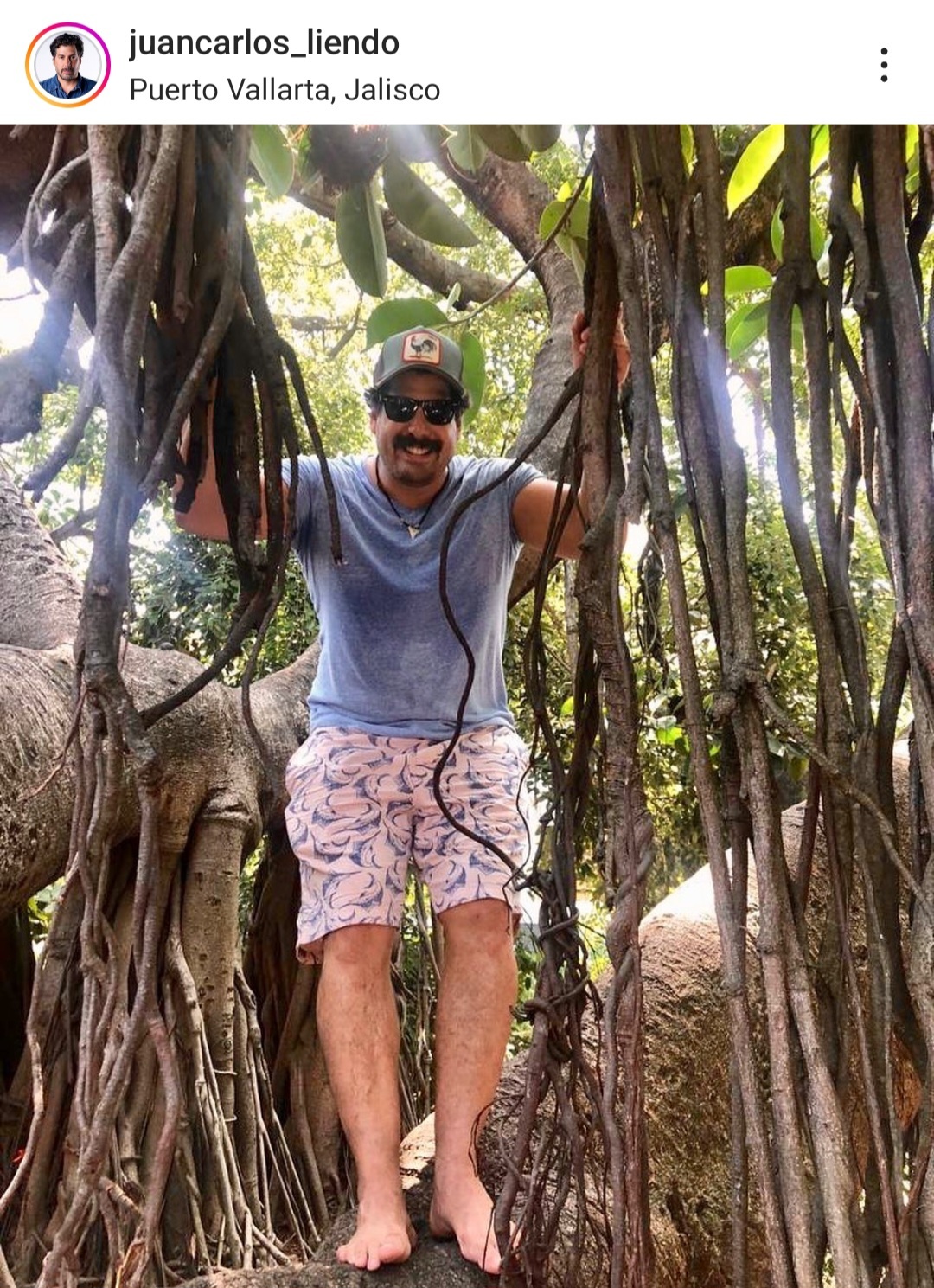 Juan Carlos Liendo's feet