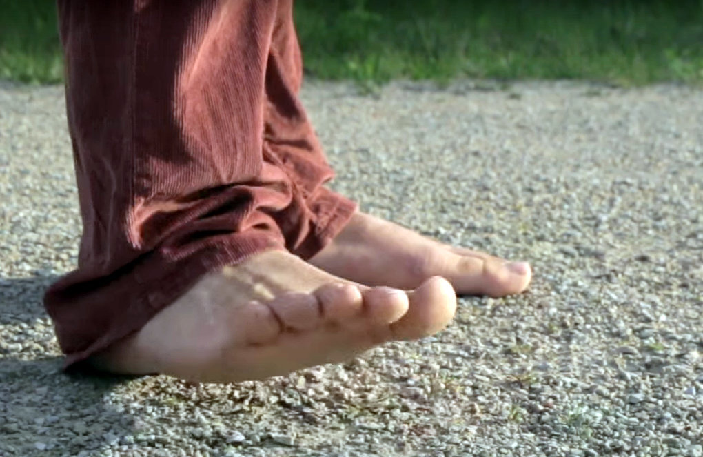 Justin Latam's feet