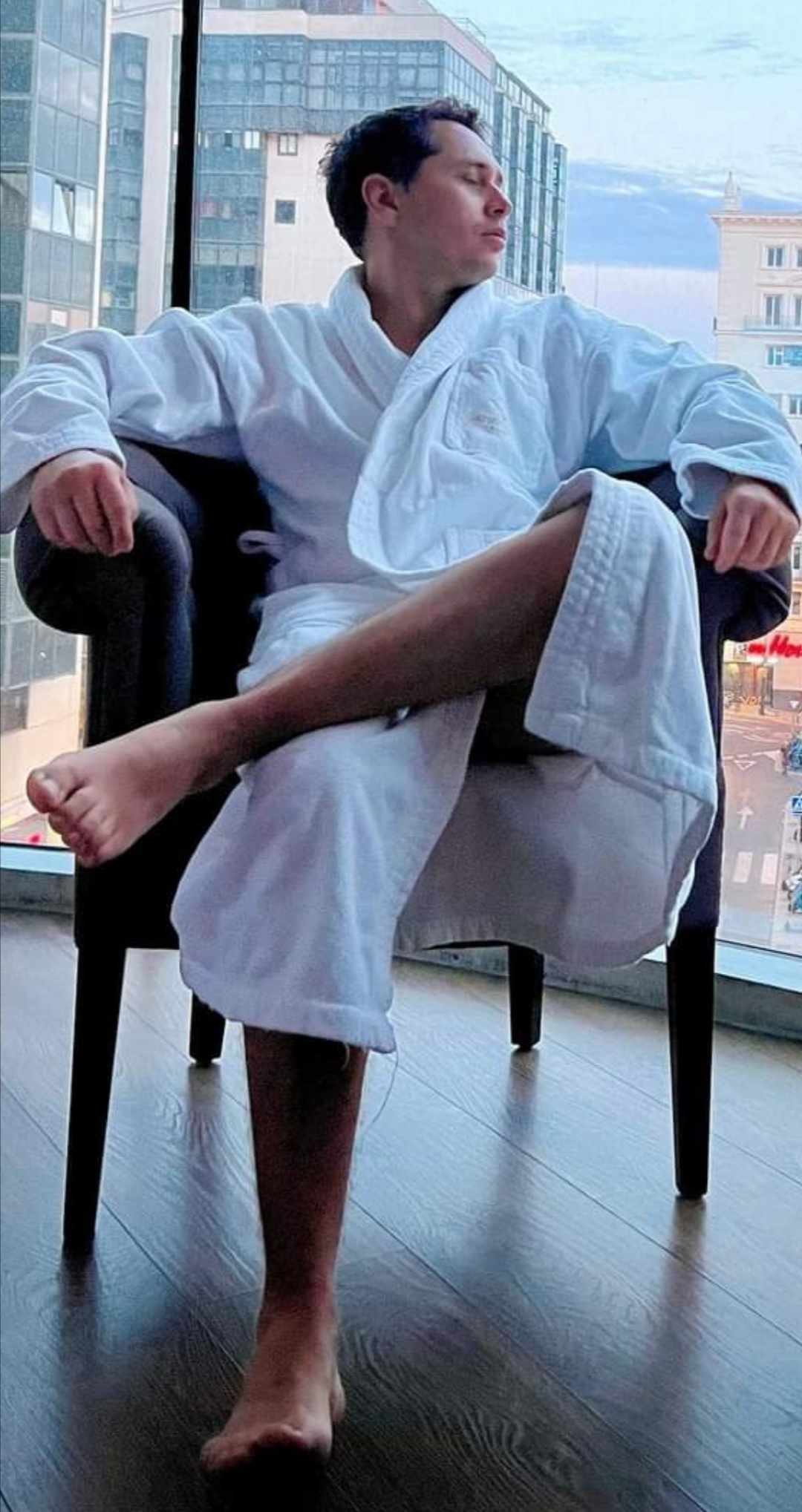 Karol Luceros Feet