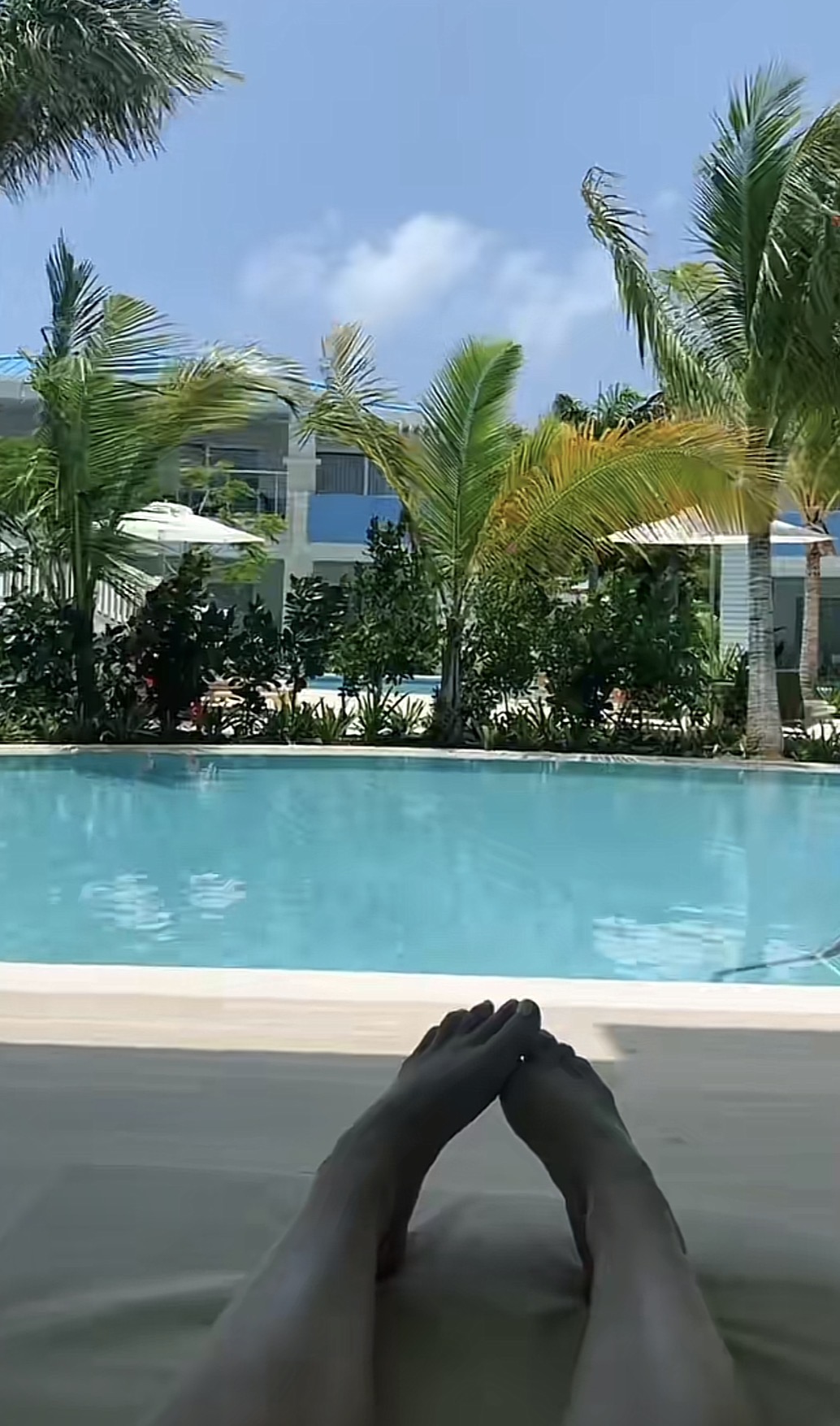 Kate Marie Baker's feet