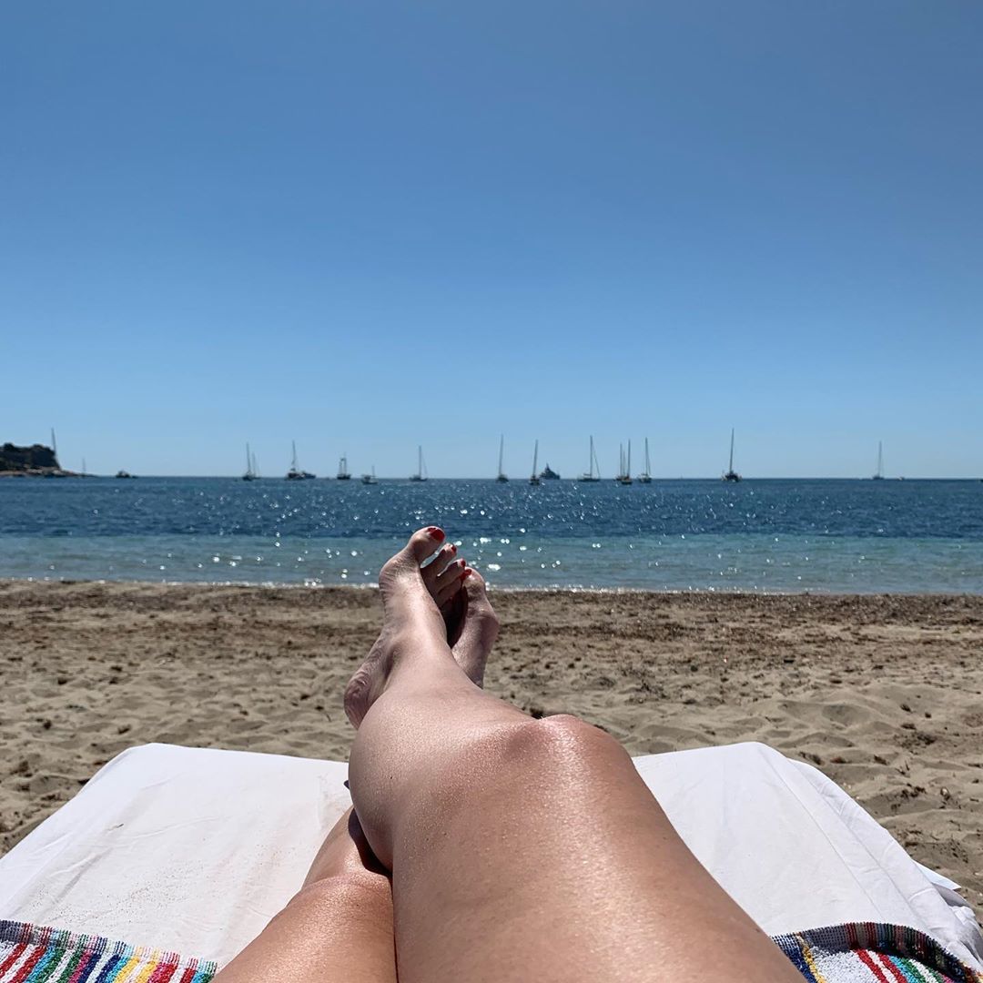 Katrina Bryan's feet