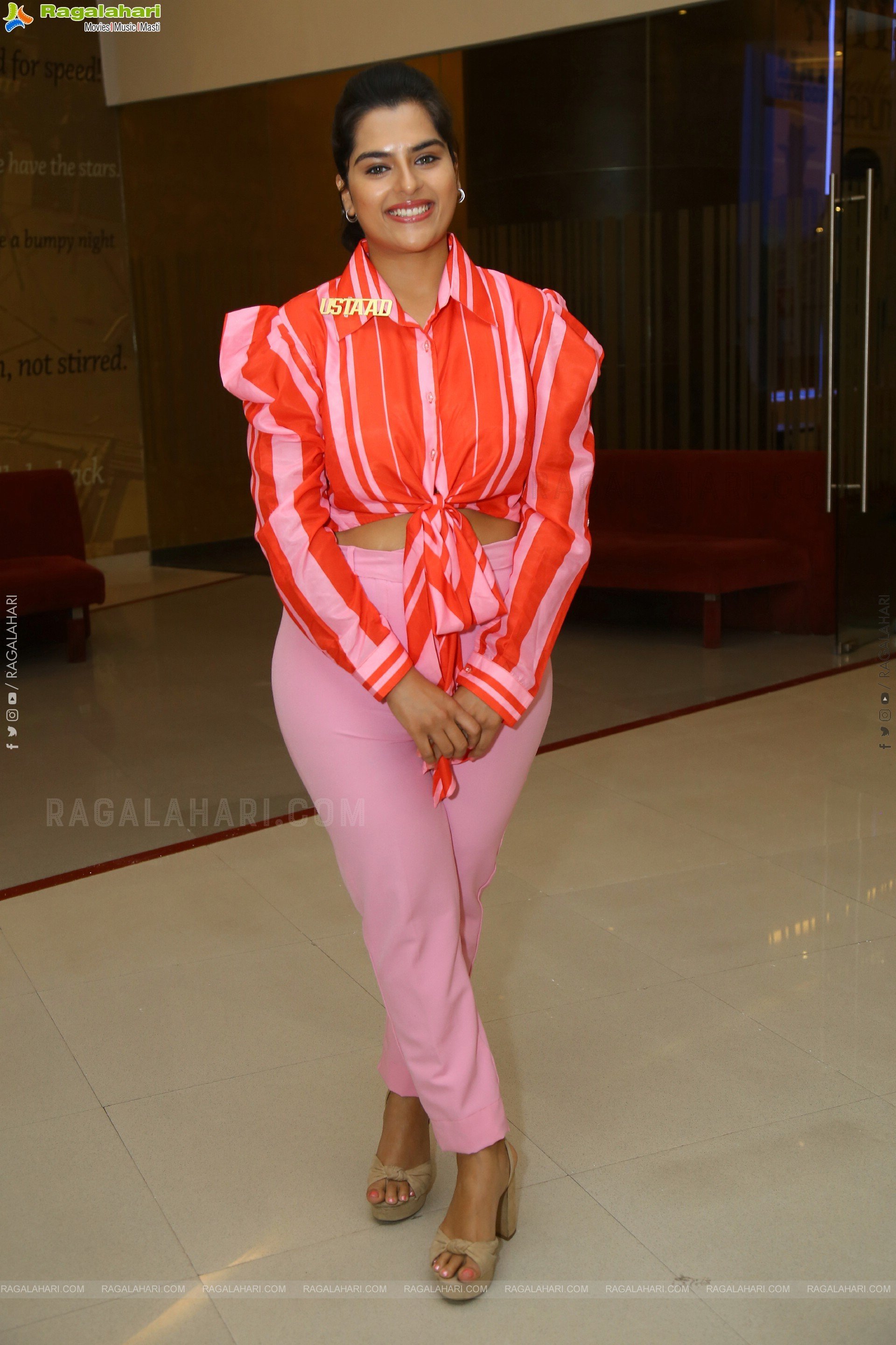 Kavya Kalyanrams Feet I Piedi Di Kavya Kalyanram Celebrities Feet 2023