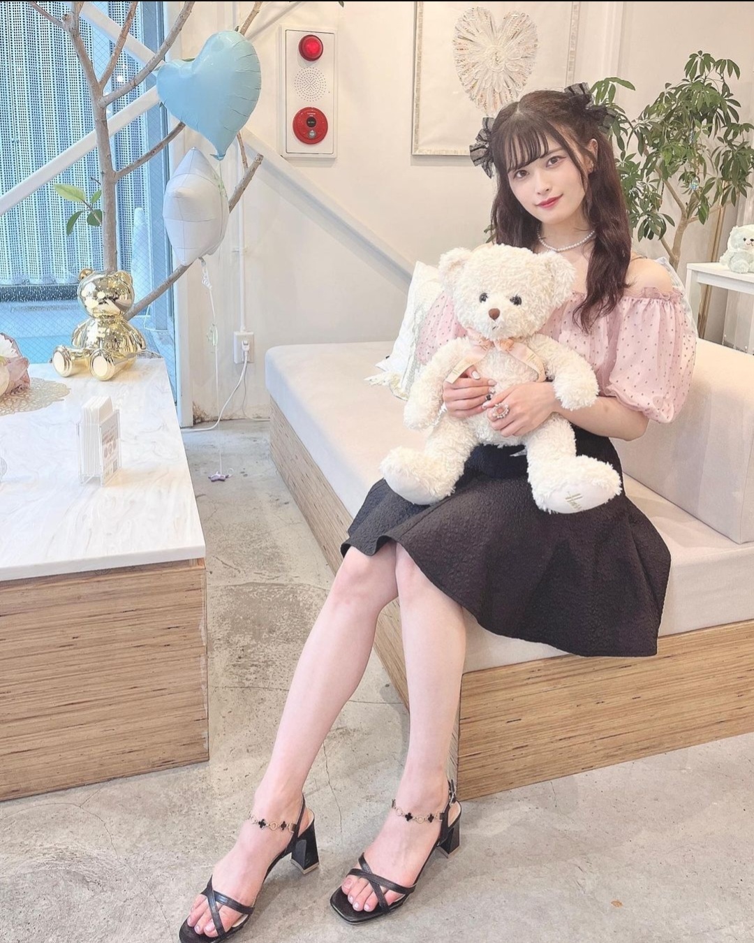 Kayoko Takita's feet