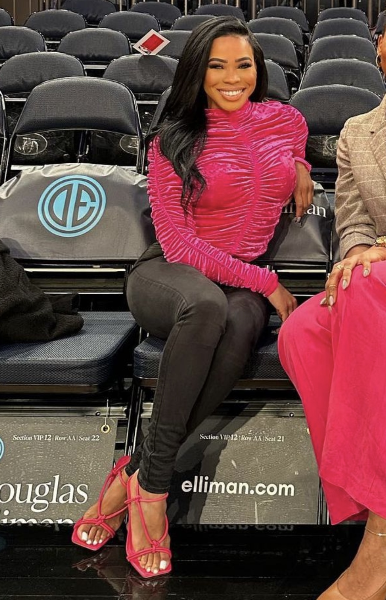 Keiana Martin's feet