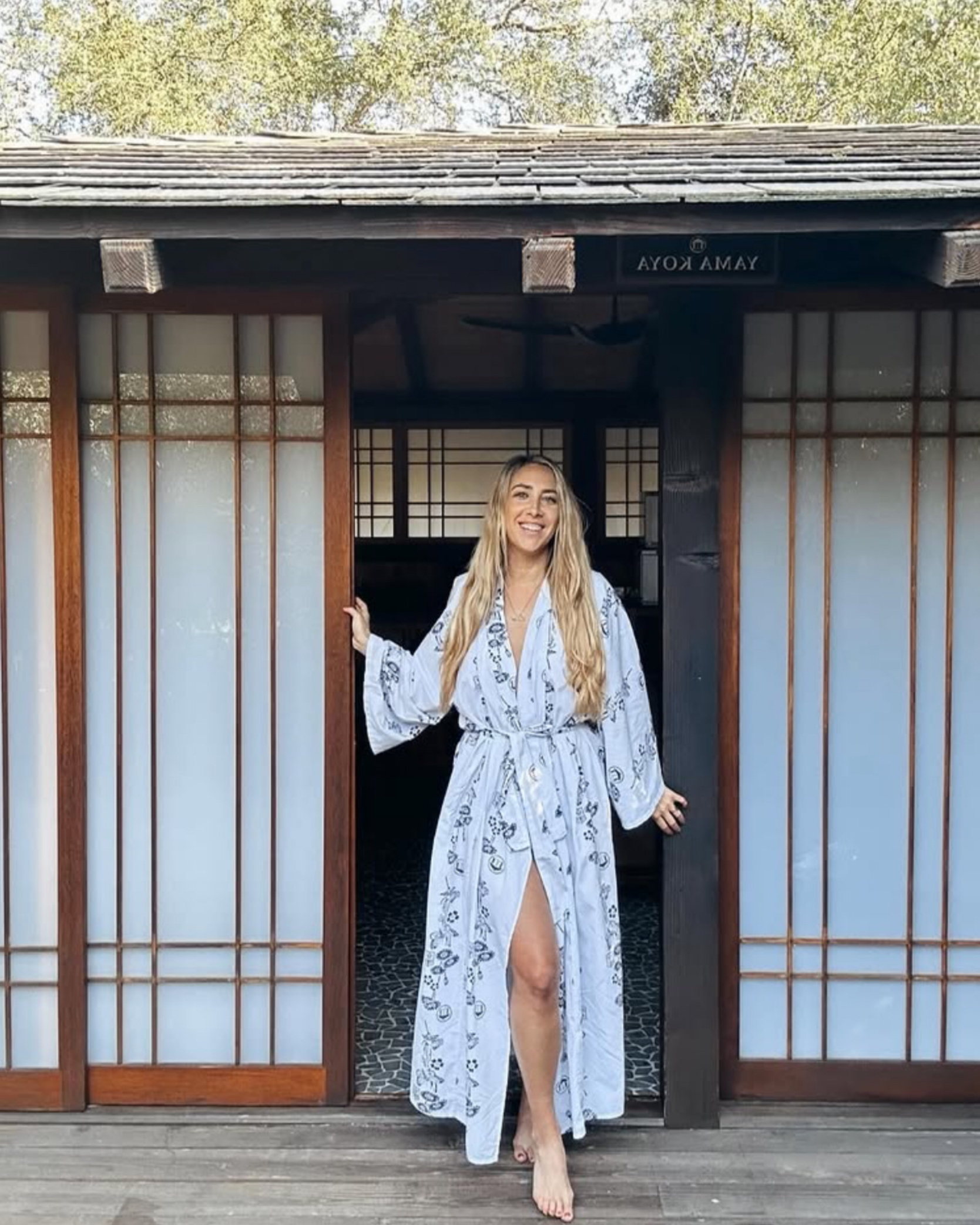 Kelly Austin's feet