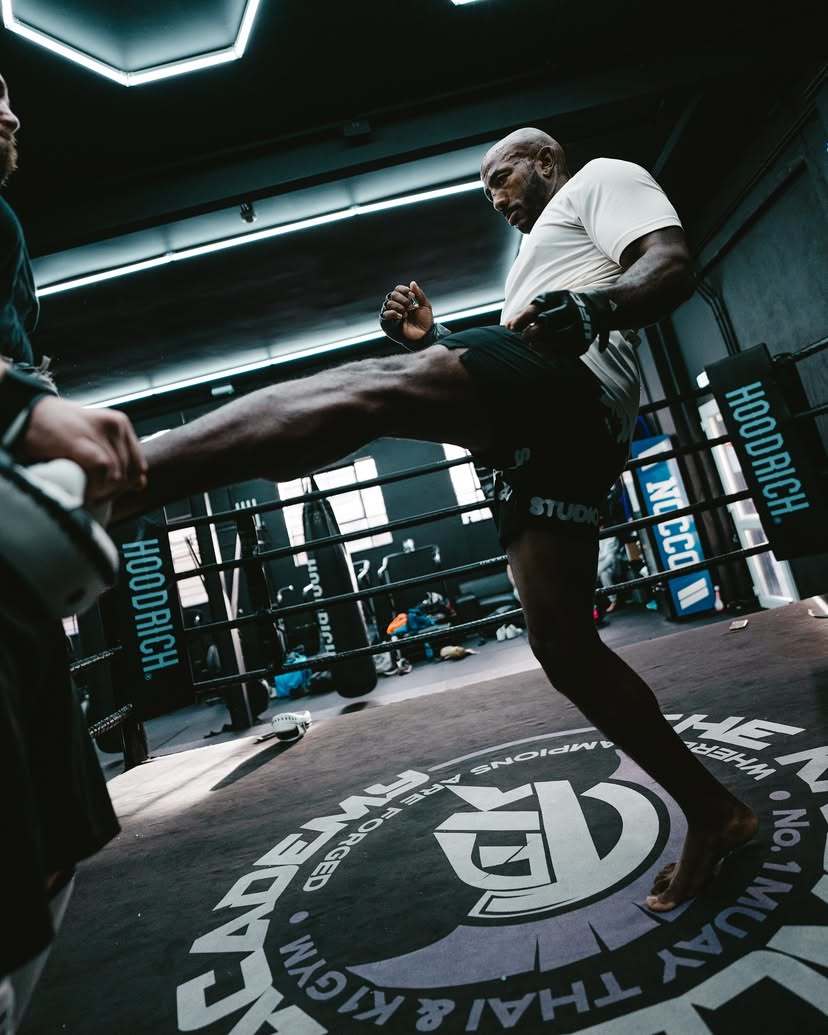 Khalil Rountree Jr.'s feet