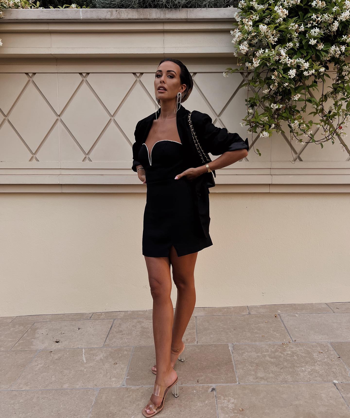 Klara Elvgren's feet