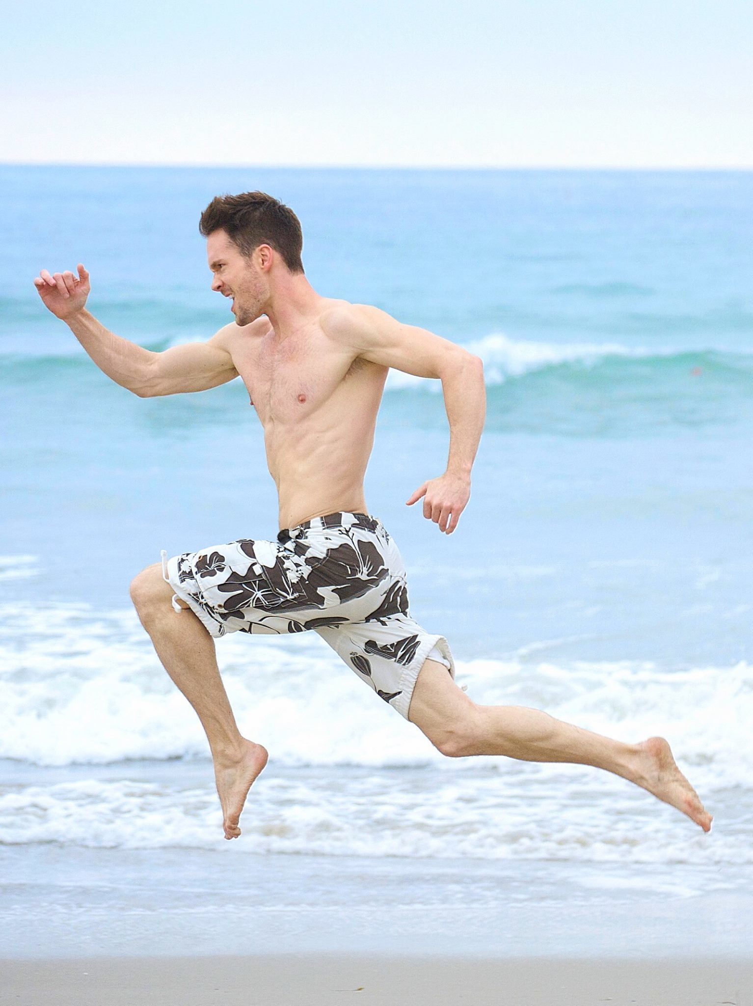 Kyle David Pierce's feet