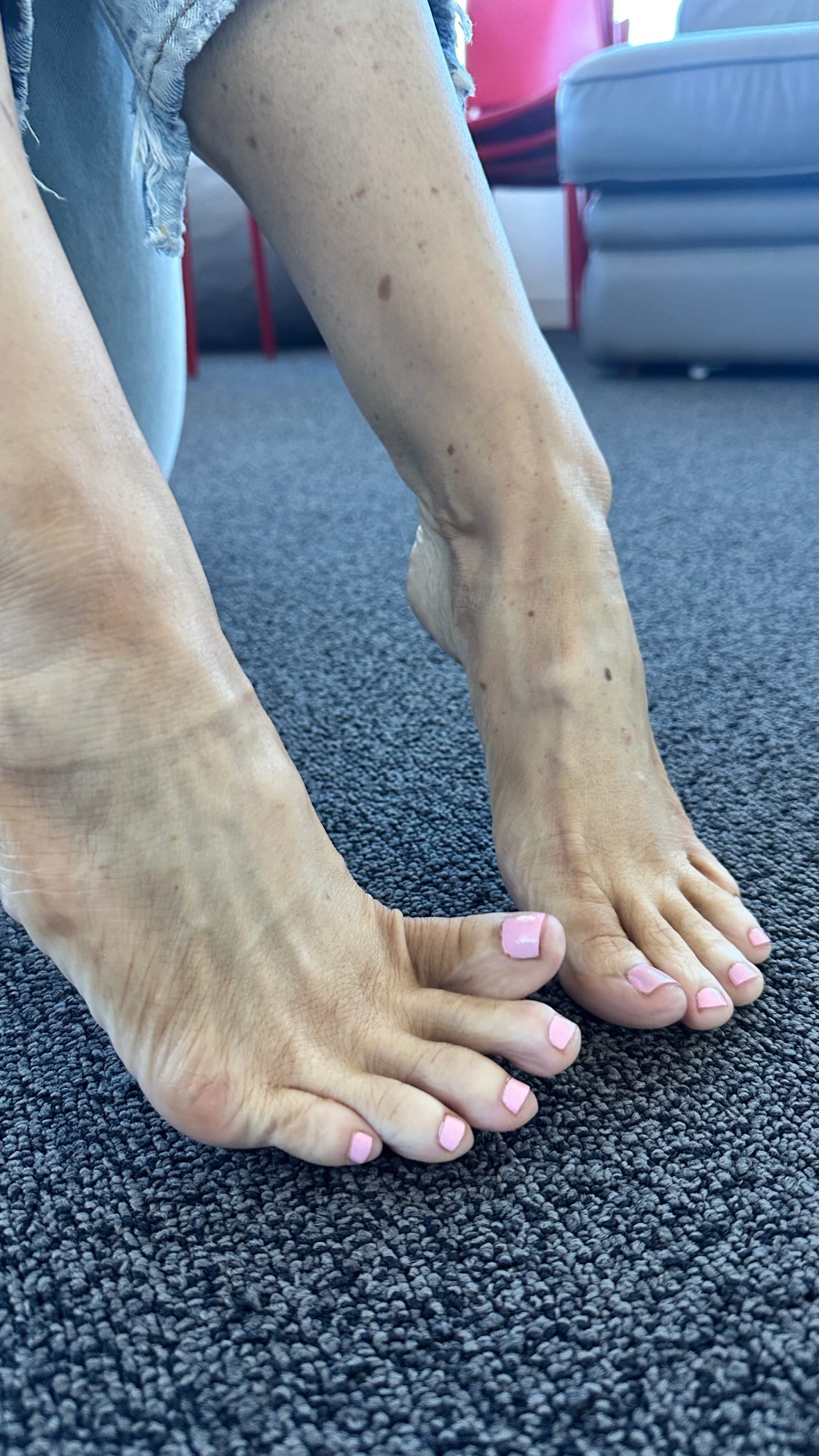 Kyle Unfug's feet