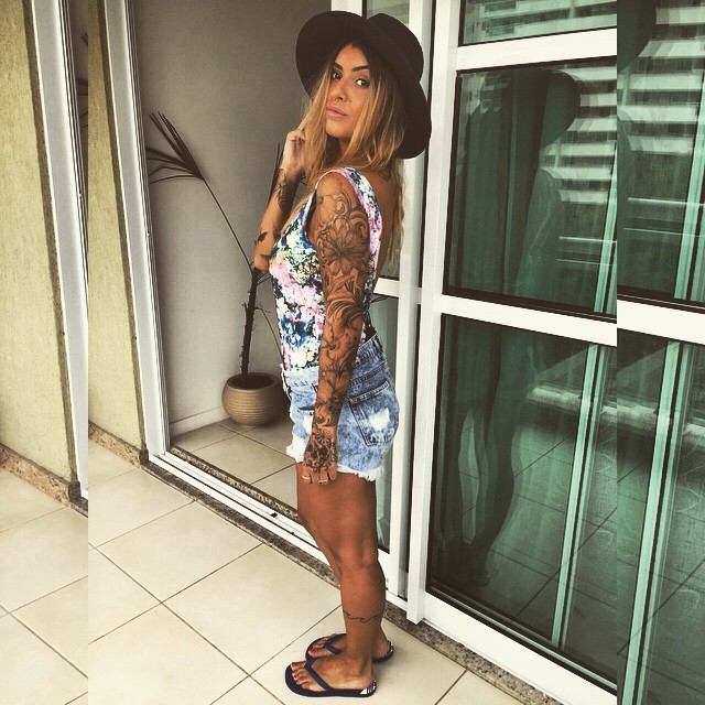 Larissa Mattess Feet I Piedi Di Larissa Mattes Celebrities Feet 2022