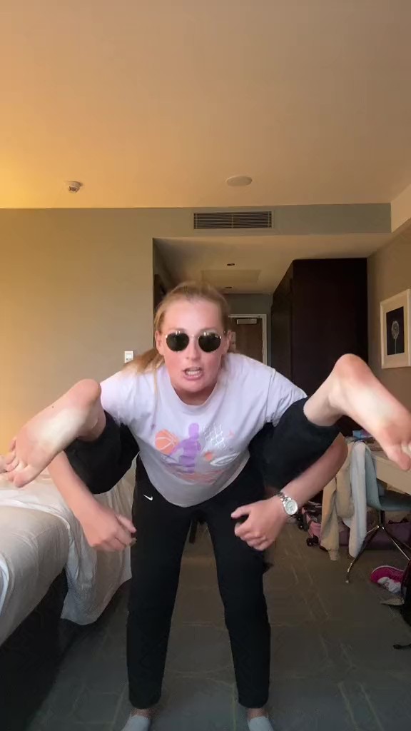 Lauren Bells Feet 7803