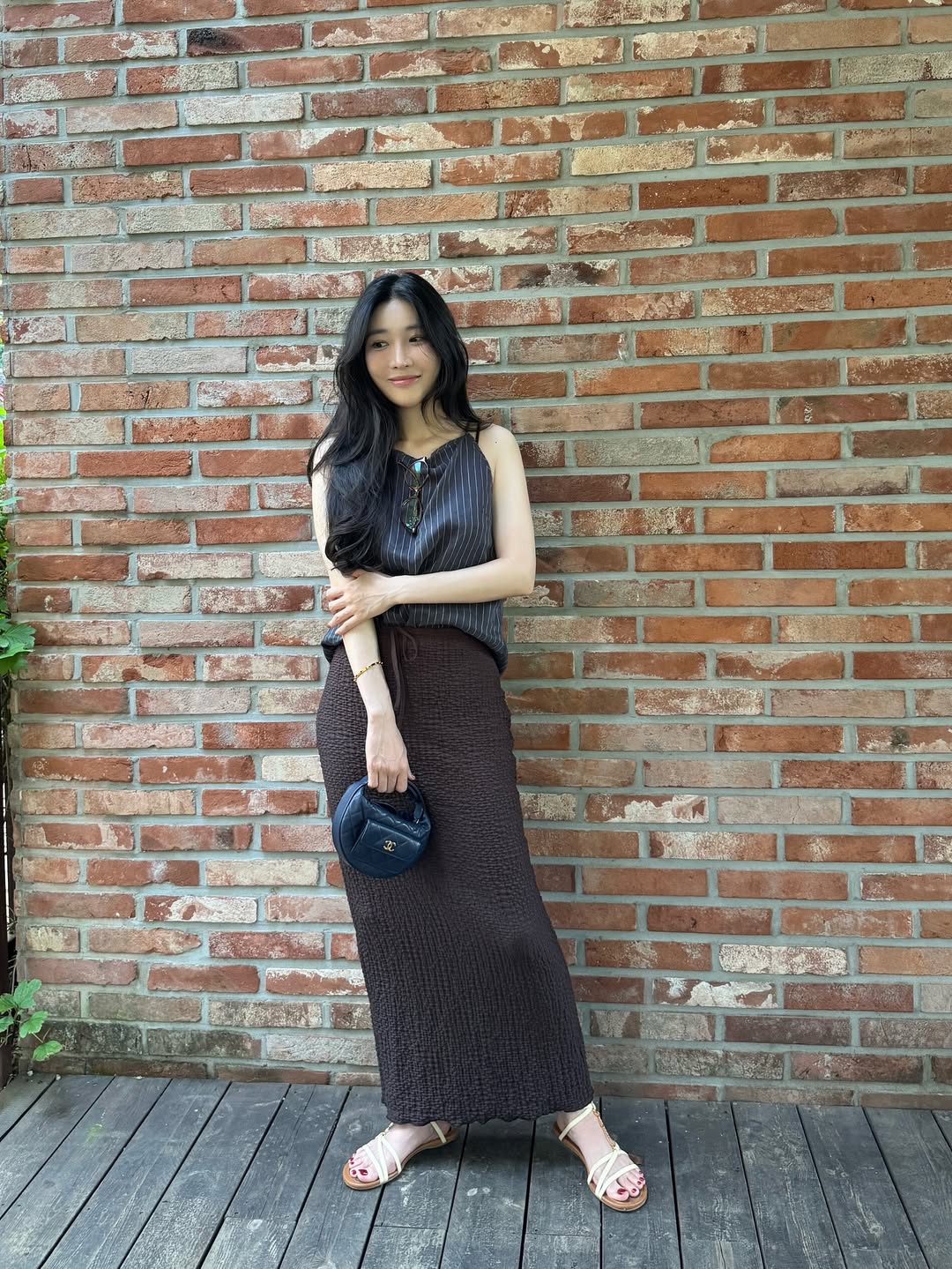 Lee Hae-ri's feet