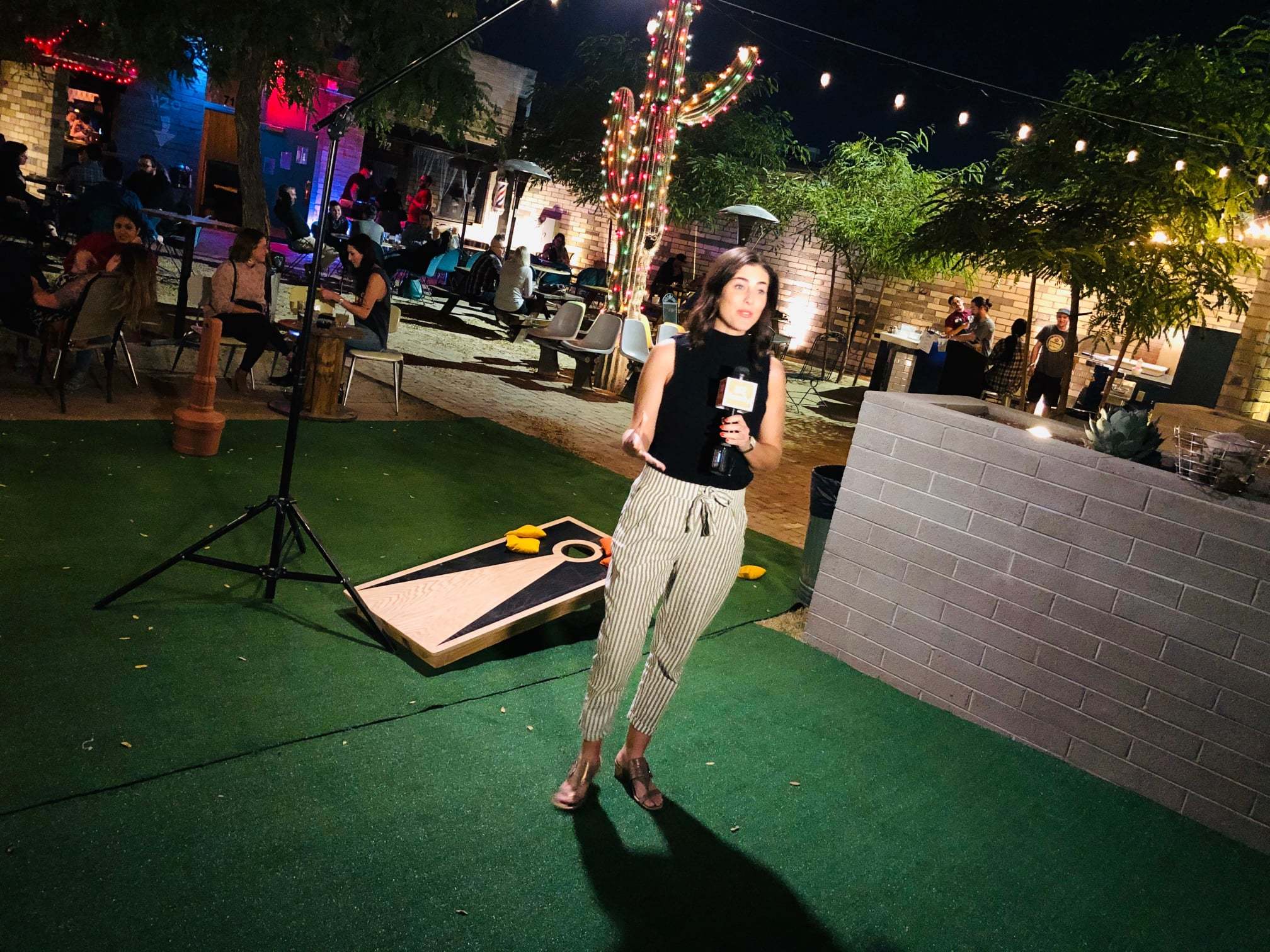 Lindsey Reiser's feet