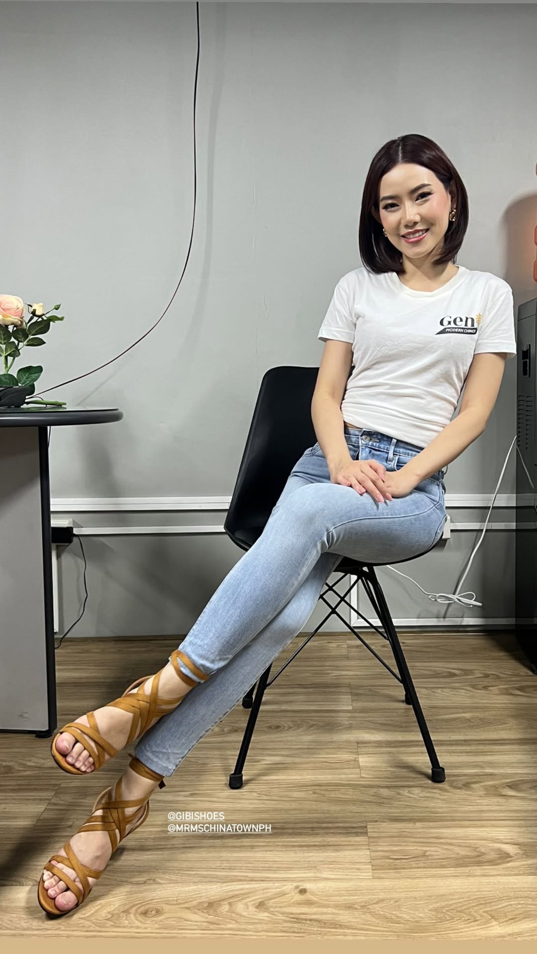 Lorraine Wong's feet