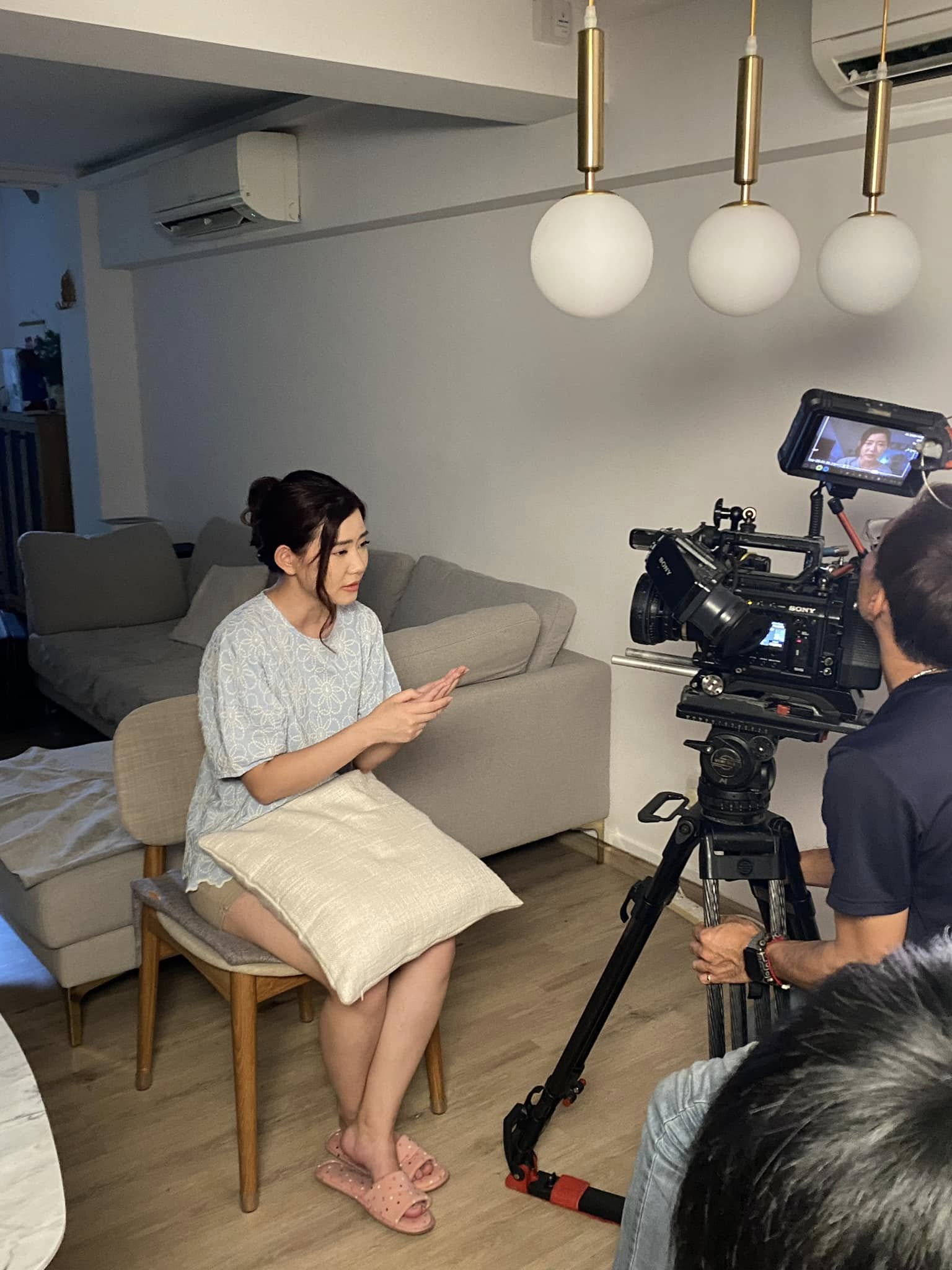 Lorraine Wong's feet