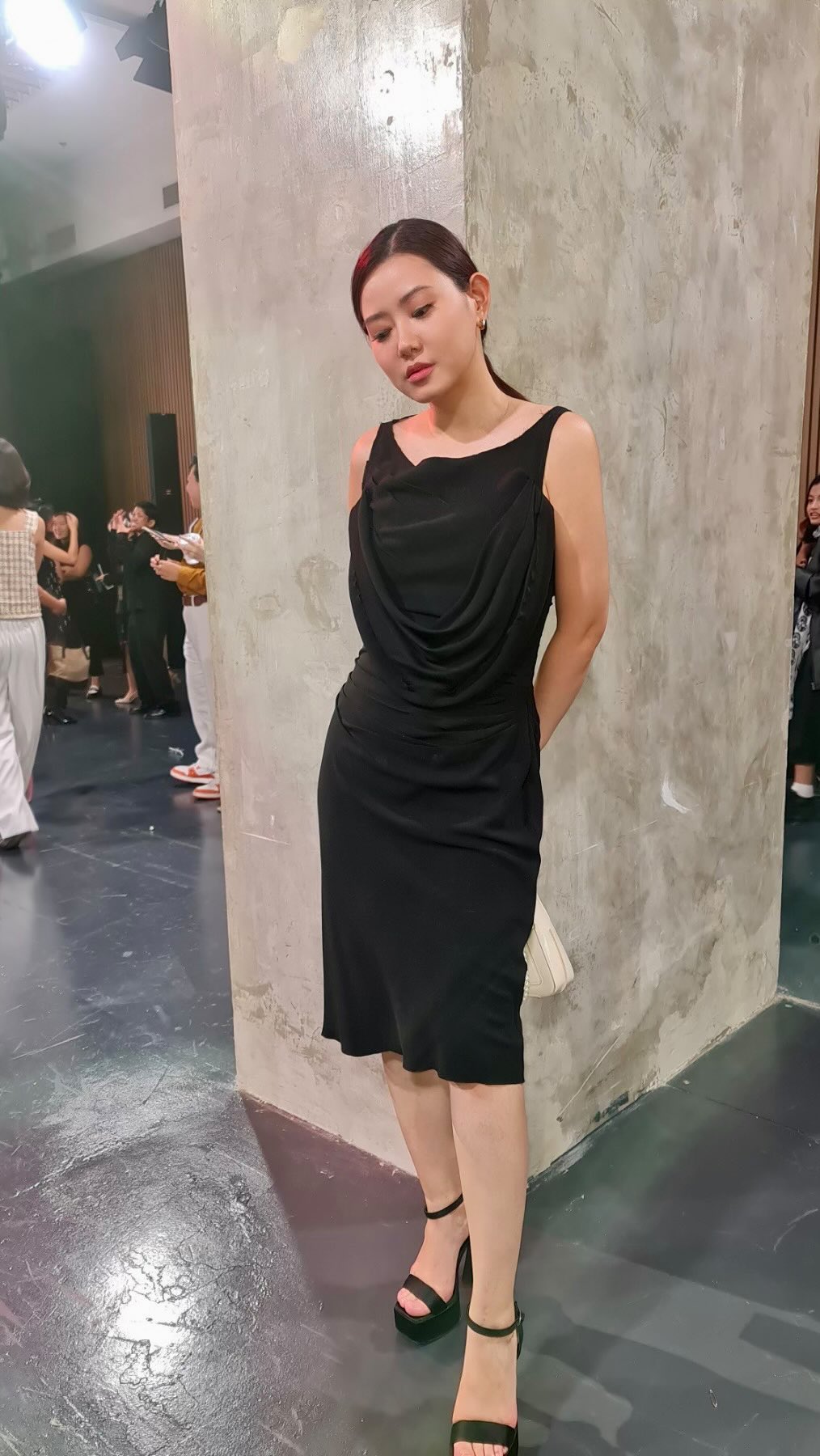 Lorraine Wong's feet