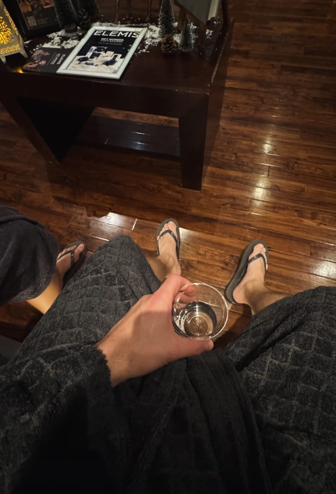 Louis Stannett's feet