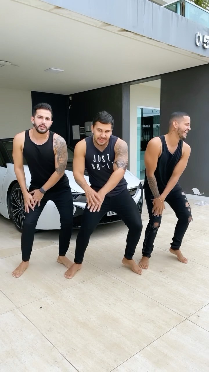 Lucas Guimarães's feet