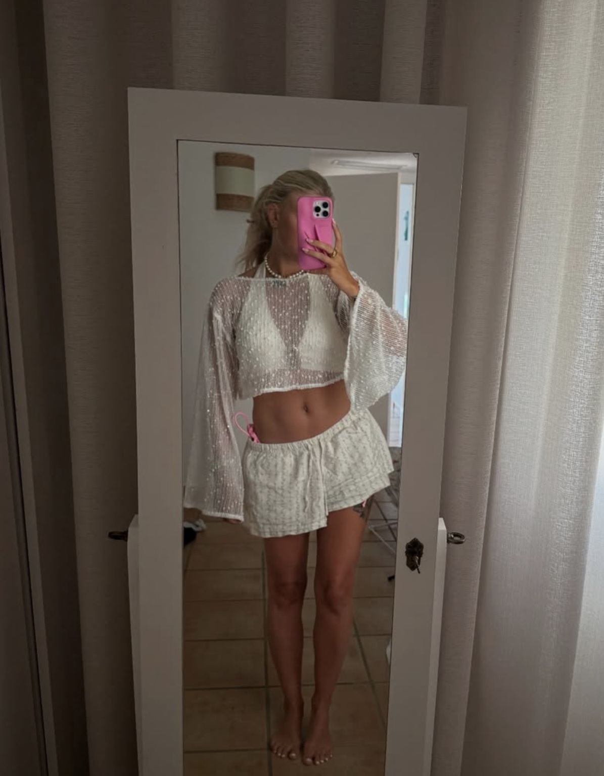 Lucy Fallons Feet