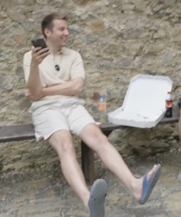 Luke Dale's feet