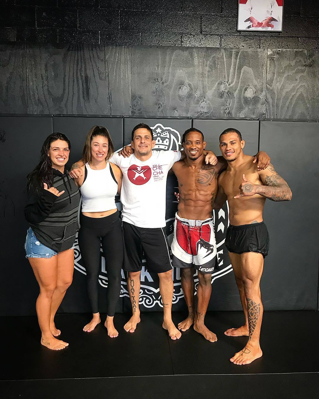 All posts from OscarWinner in Mackenzie Dern - Curvage