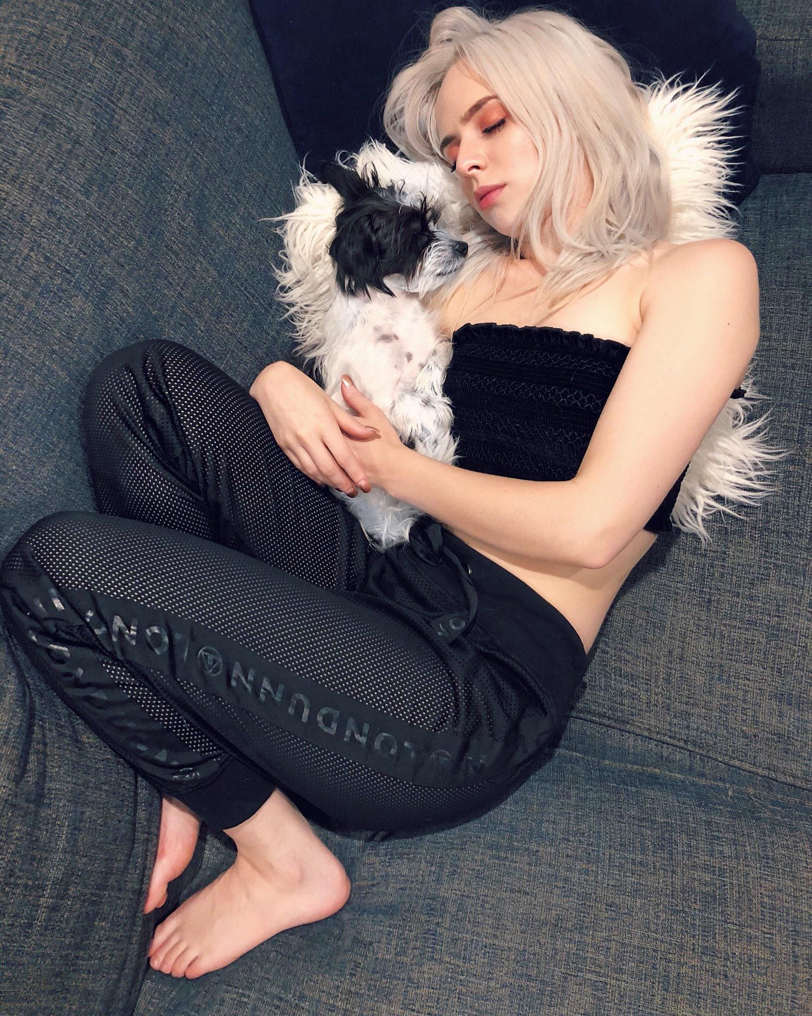 Madilyn Baileys Feet I Piedi Di Madilyn Bailey Celebrities Feet 2022